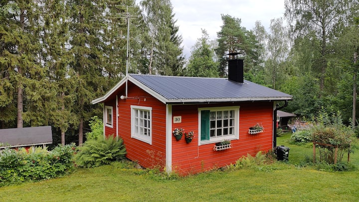 Trois Chalets Confortables Et Un Sauna - Karjalohja