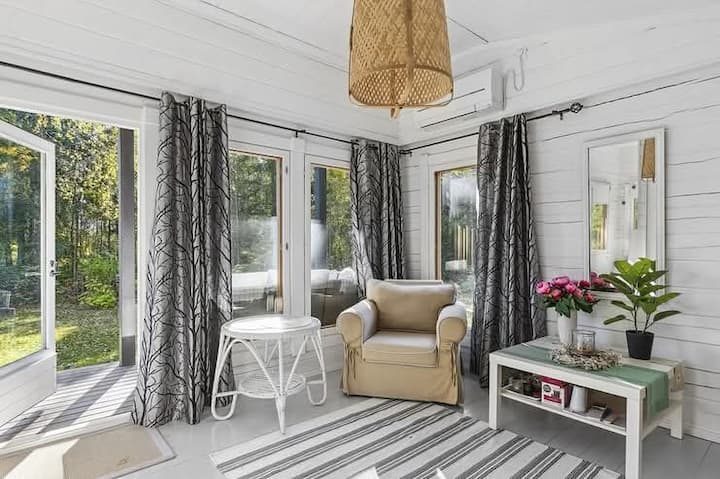 Trois Chalets Confortables, Sauna Et Chiménee - Lohja