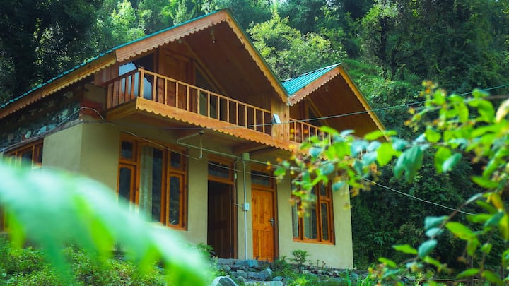 Kavu's Hideout Jibhi (201 -202) - Jibhi