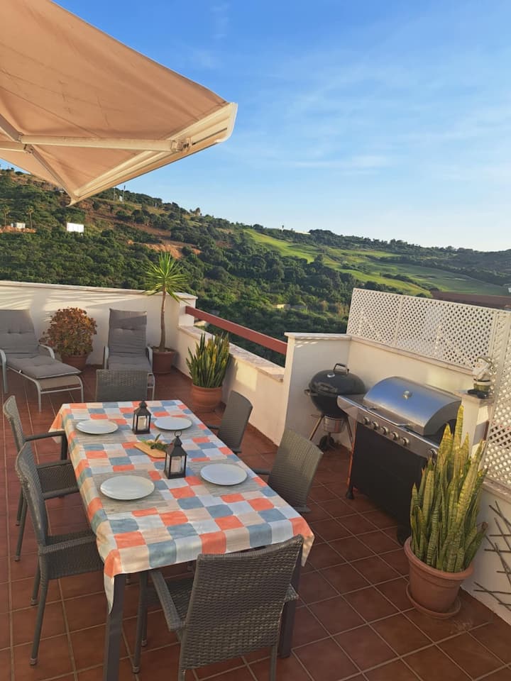 Luxury Golf Penthouse - San Roque