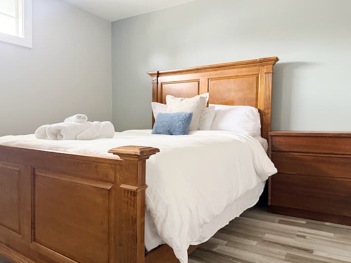 Haynie's Apartment | 1br/1ba - 에번즈빌