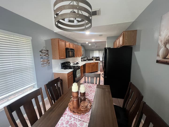 New Spring Escape - 6 Up To 8 - Spring, TX