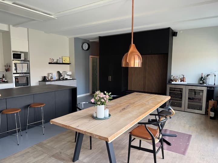 200m2, New Yorker Apartment With Private Parking - Kopenhagen