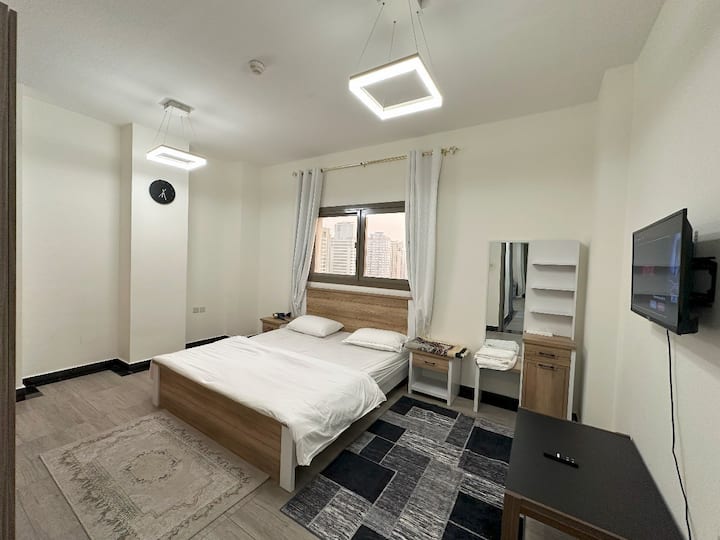 Full-1-bedroom Family Apartment With Balcony - Sharjah