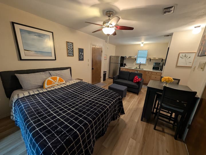 Arlington Suite - Arlington, TX