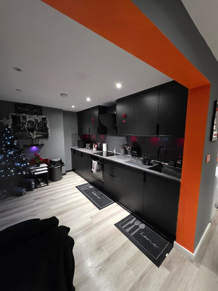 Cozy Garden Flat - 多佛爾