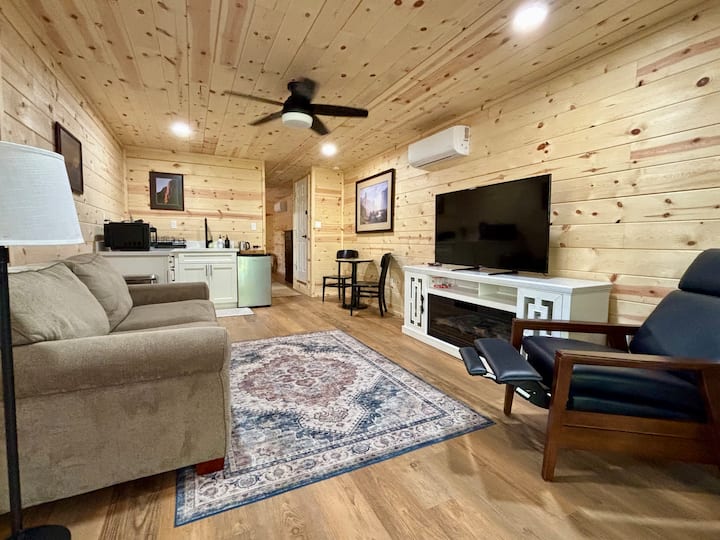 Pine & Fire Cabin - Groveland, CA