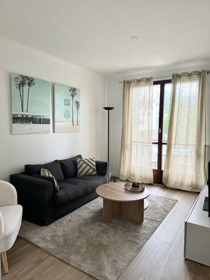 Reflet Pastel Du Lac - Argonay