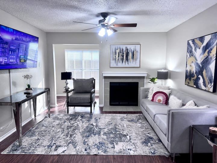 20% Upgraded 2bd | Pool | Dfw South 183/161 | I012 - Irving, TX