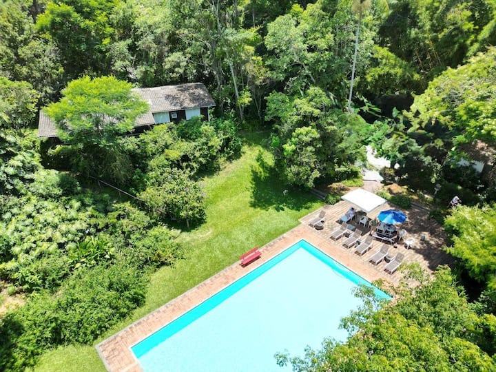 Casa Na Serra C/ Piscina E Sauna Em 6x Sem Juros - Petrópolis