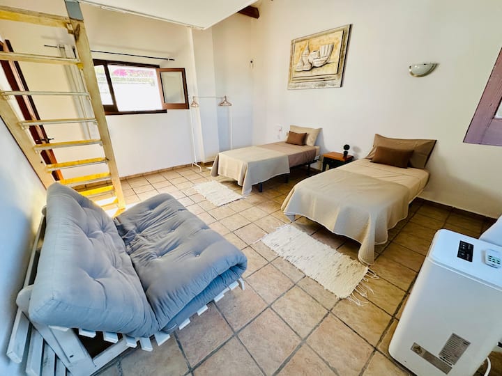 Playa D'en Bossa House - Ibiza