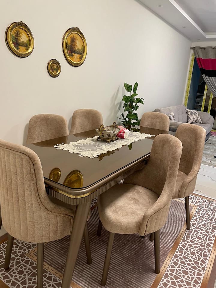 Apartment / 4 Beds - Alejandría