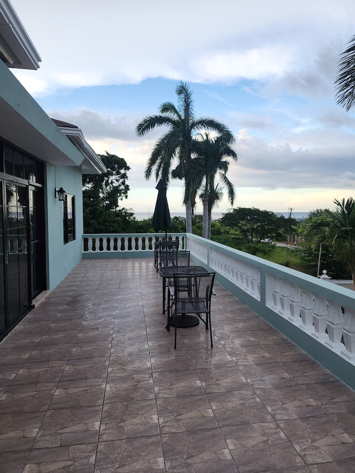 Serene Hub #5 - Montego Bay