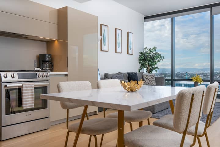 High Rise Luxury Living Dtla - Huntington Park, CA