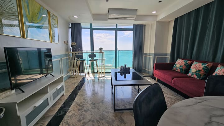 Baywatch Family Room W/ Seaview In Malate - Manille