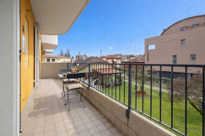 Quiet Terrace Retreat | 5-7min To Venice Tram - Mestre