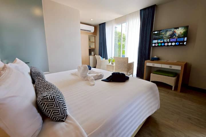 Phuket Boat Quay - Deluxe Sea View - Phuket