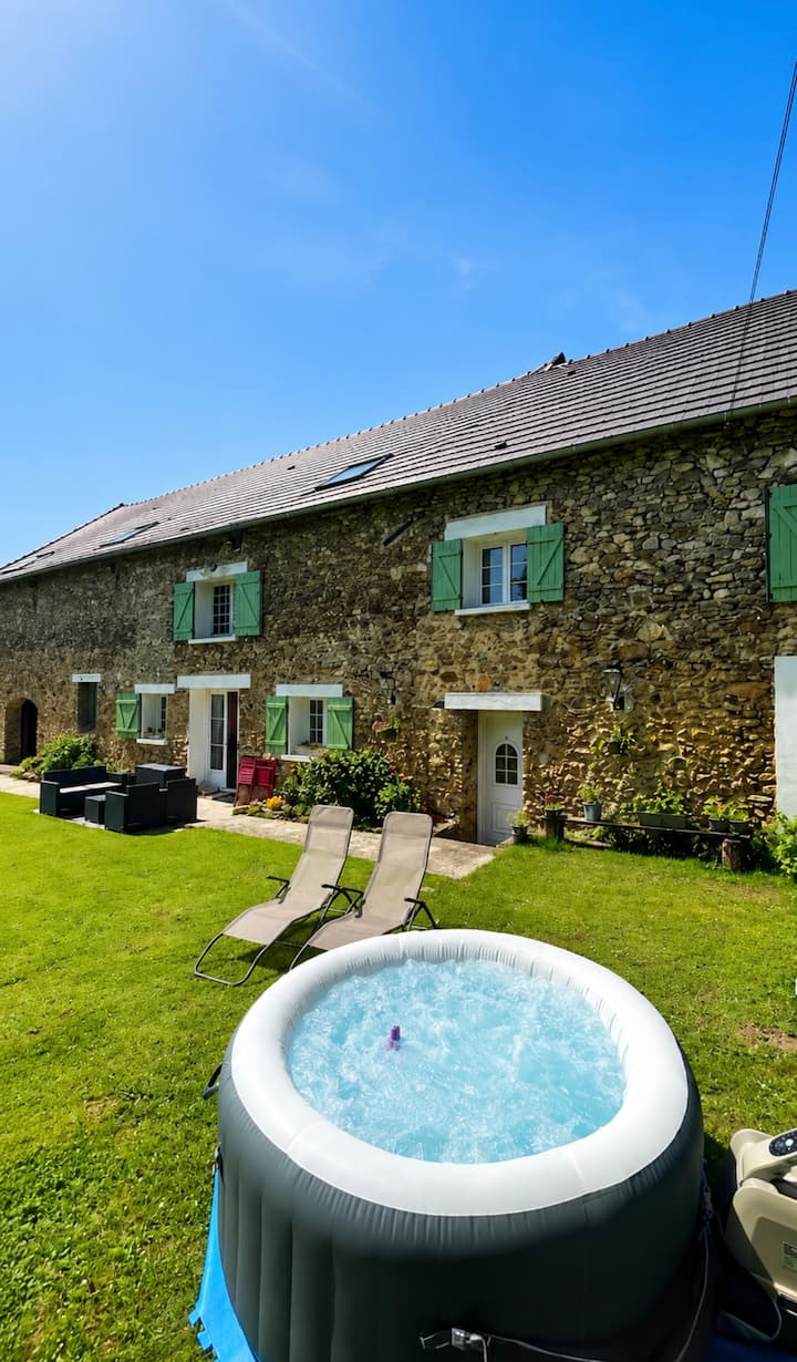 Grande Maison Avec Piscine–13 Couchages/25convives - Coulommiers