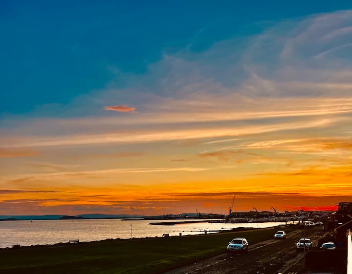 Sea Breeze - Sandbanks