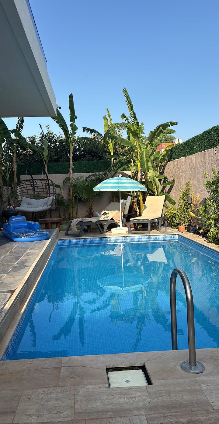 Antalya’da ÖZel Havuzlu, Bahçeli Ve Sessiz Villa - Döşemealtı