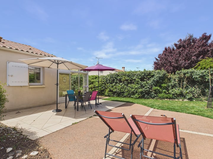Jolie Maison Pour 4 Personnes Avec Jardin - Longeville-sur-Mer