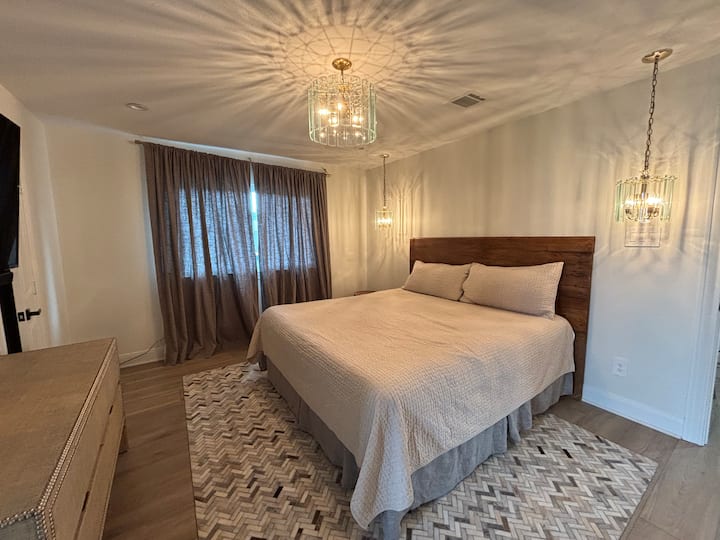 Charming Home In Old Katy! - Katy, TX