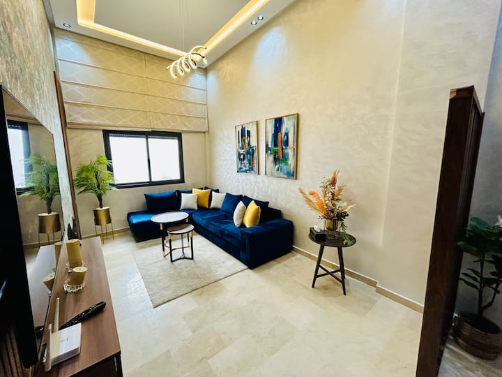 Casablanca Luxury Studio Apart Steps To The Beach - Casablanca, Maroc