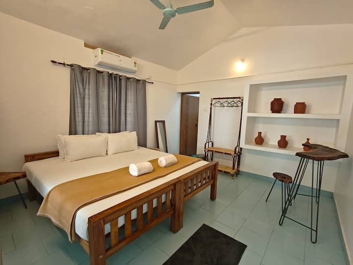 Yog 4 Bed Room Partial Sea View - Varkala