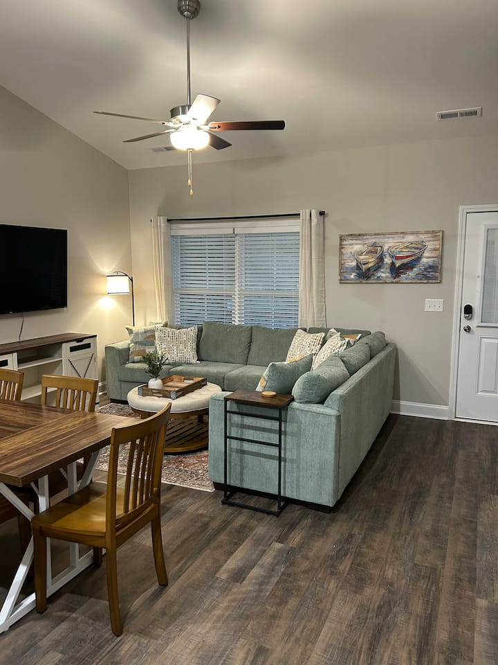 Brand New Home 10 Minutes From Ccu - Conway, SC
