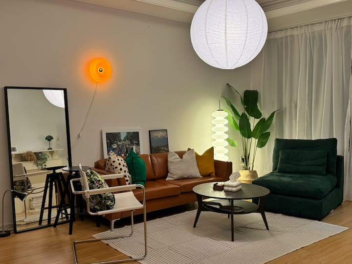 넓은숙소/욕실2개/비데/침대5/룸3/테라스/10인/성심당/주차/편의점30초/한화볼파크/출장 - Daejeon