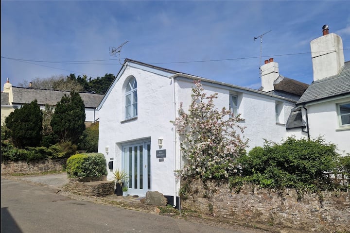 Cosy Cottage, Central Location, Close To Beaches - Croyde