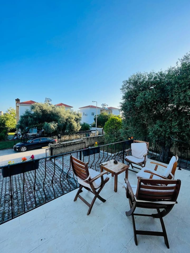 Girne Havuzlu Villa - Girne