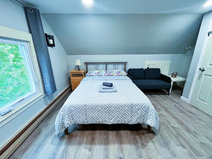 Loft Apartment In Downtown White River Junction - Hanover