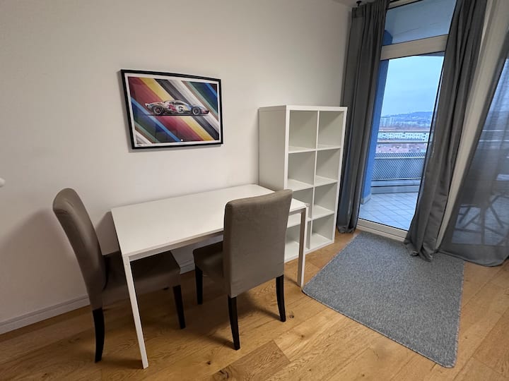 Schöne Wohnung Mit Weitblick - Stuttgart