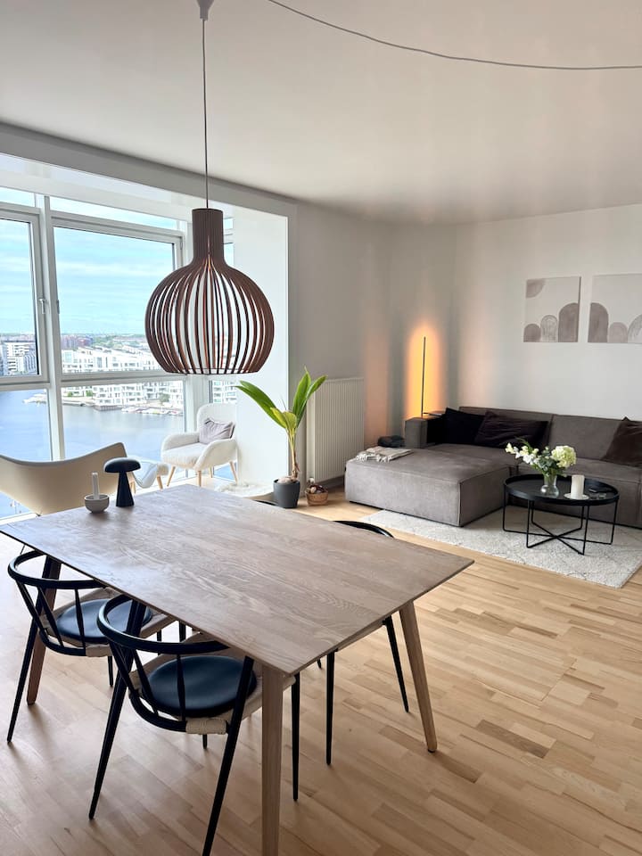 Central Lejlighed Med Vandudsigt - Copenhagen