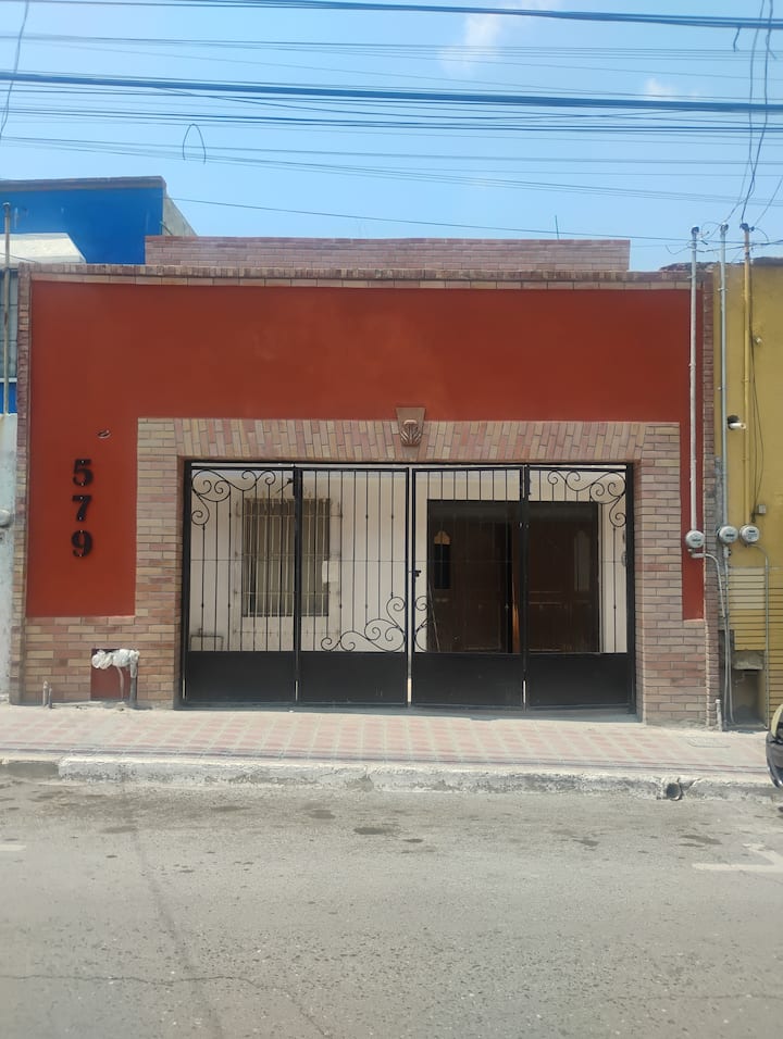 Casa Céntrica Hasta 16 Personas - Saltillo