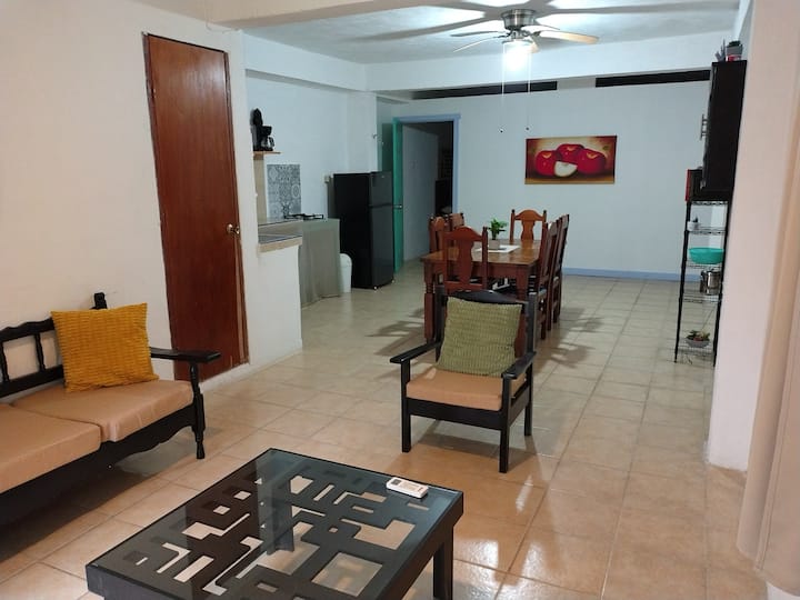 Pool, Internet 500 Megs, Merida Apartment 4 Centro - Mérida