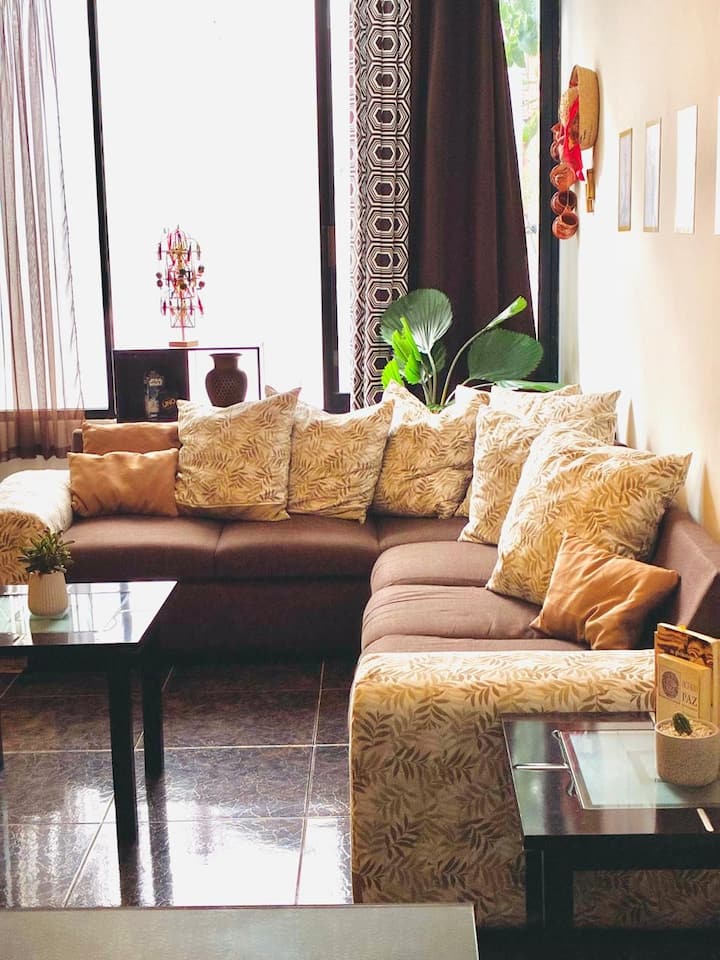 Diaz Home: Tradition & Comfort In The Center, 2br. - Oaxaca