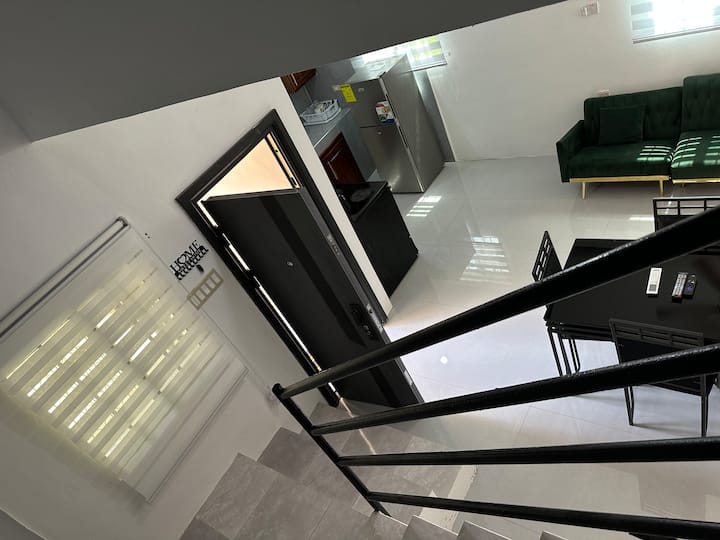 Check Our Beautiful Townhouse - Santa Cruz