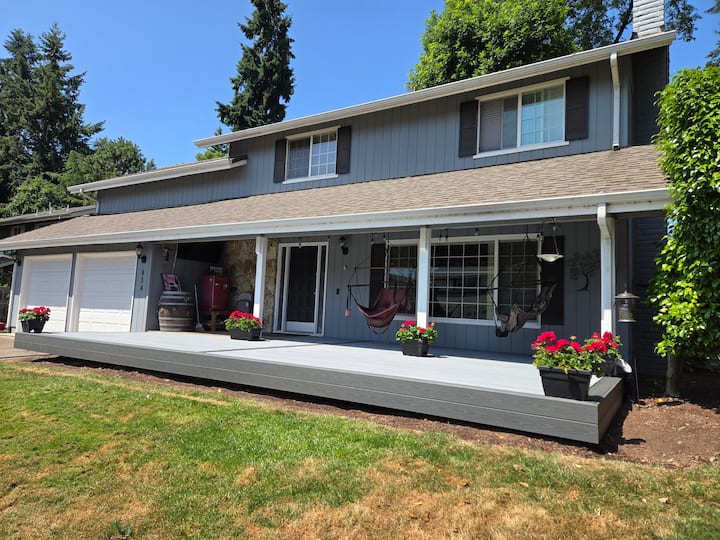 Stay With Denny & Susan
Nice/quite Cul De Sac - Eugene, OR