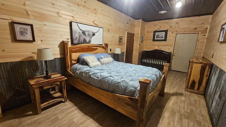 Heaven's Ridge Llc.  House - Stockton Lake, MO