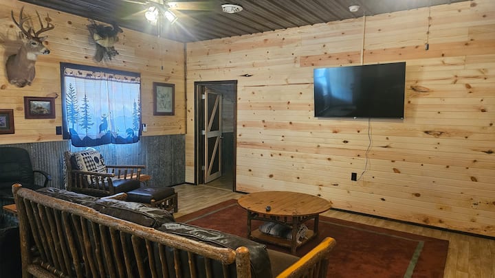 Heaven's Ridge Llc.  House - Stockton Lake, MO