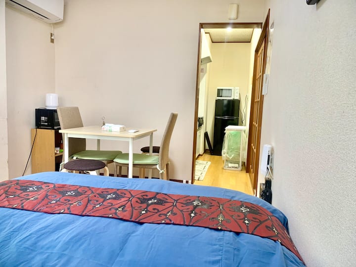 幕張メッセ15分、ディズニー40分、新宿/空港60分、コンビニは30秒、タタミ、2f、max7ppl - Chiba