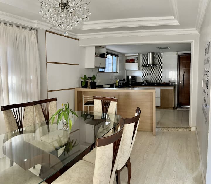 Casa No Centro De Foz. - Foz do Iguaçu