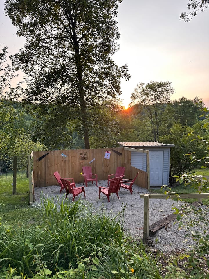 Hocking Hills Hillbilly Holler Goats Games Firepit - Logan, OH