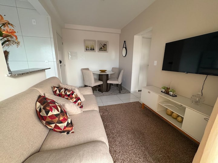 Apto Próximo A Praia Litorânea E Shopping - São Luís