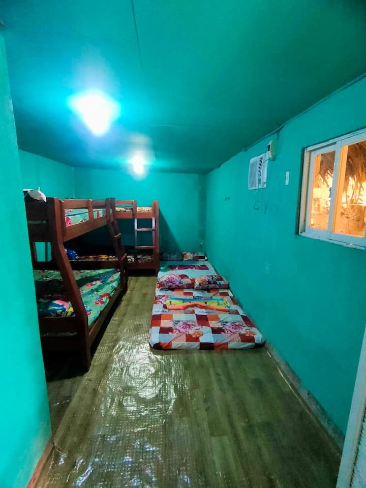 Aeresnah’s Seaside Casa - Room 4 - Pagudpud