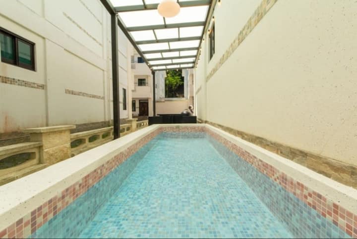 宜蘭 禾光宅 包棟民宿
烤肉 Kty 戲水池 麻將桌 - Yilan County