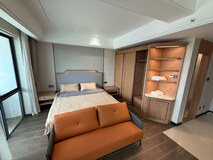 Naga Frontier Suite - Laos