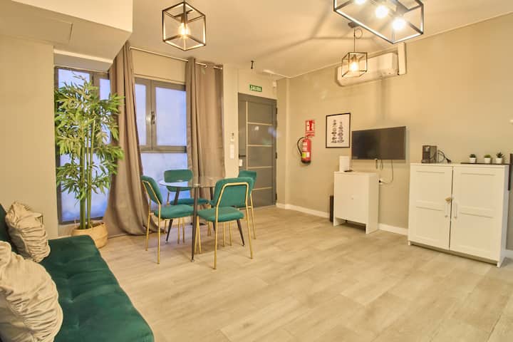 Malvarrosa Square - Alboraya